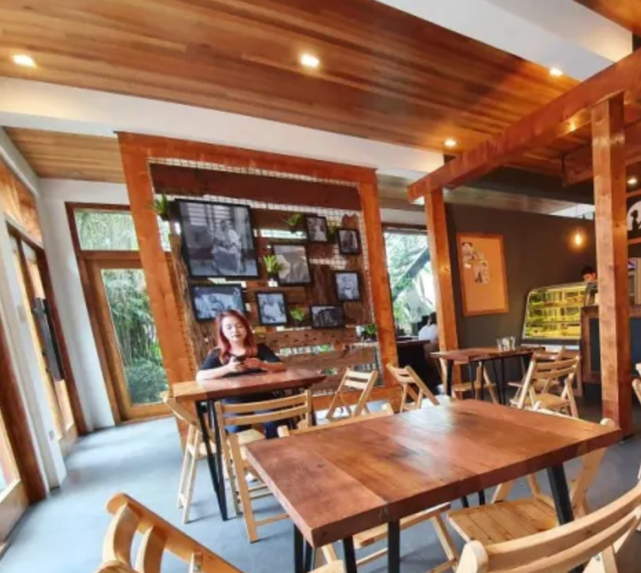 Where To Eat in Silang? – Cafe Agapita